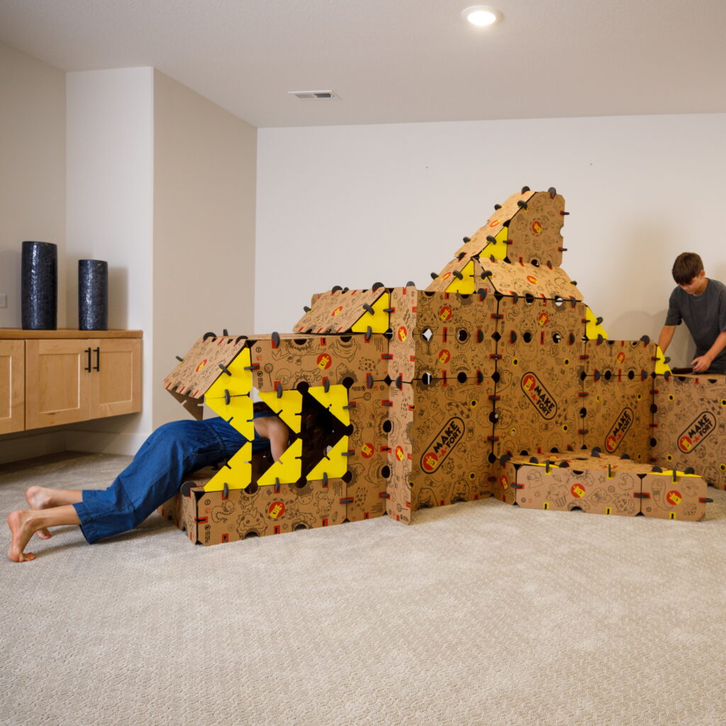 Build a Shark | Make-A-Fort