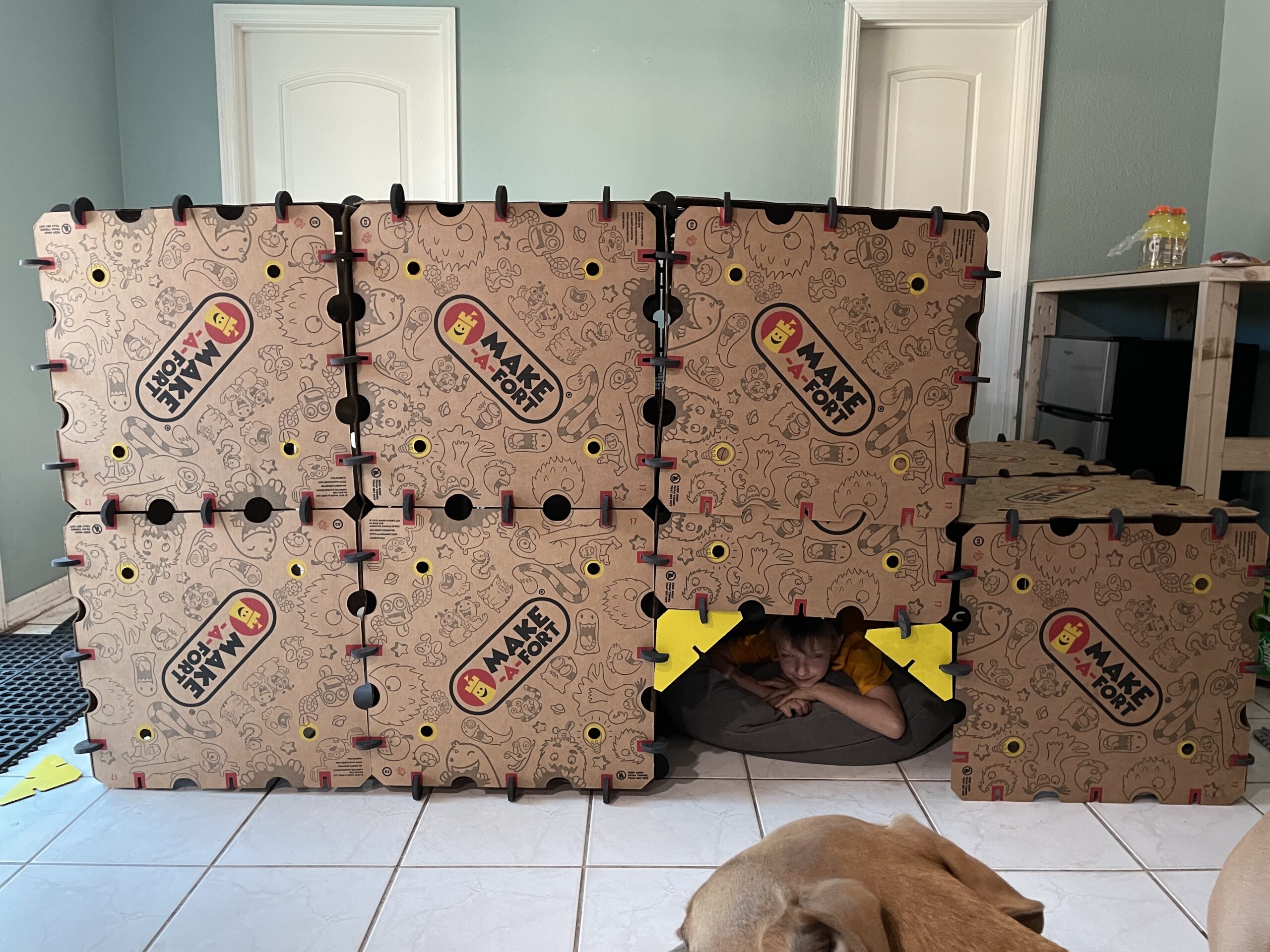 Make-A-Fort | Build really big forts for kids